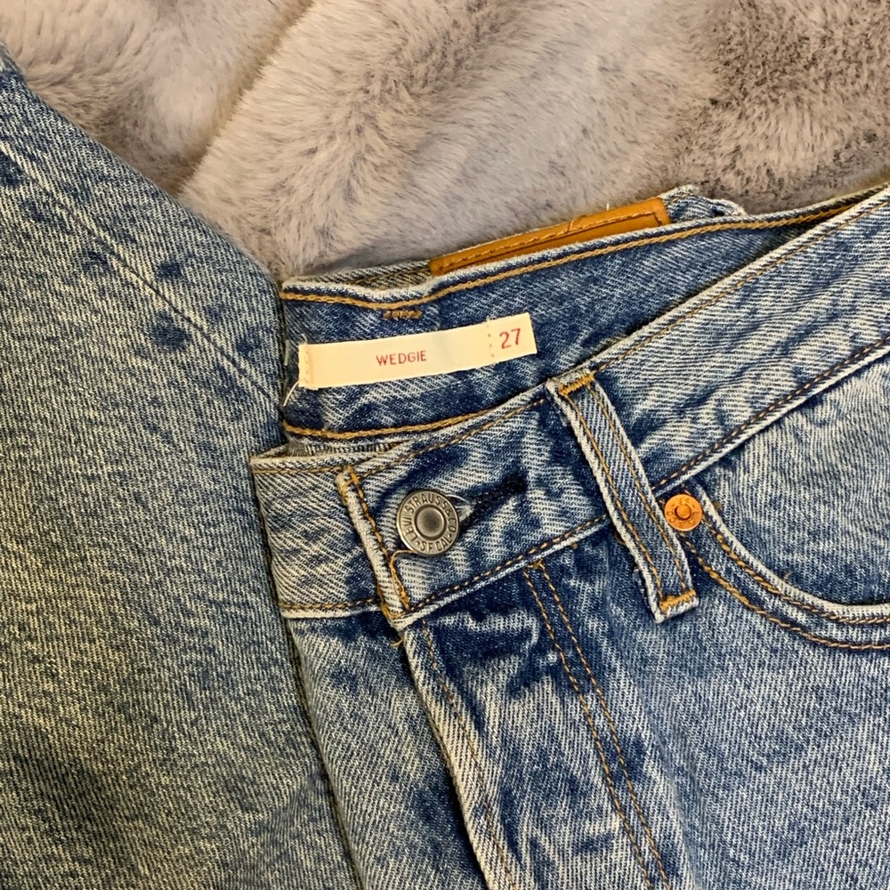 Levi’s Premium Wedgie Icon Fit Jeans - Gem